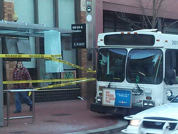 RANTINGS OF A FORMER TRIMET BUS DRIVER: Trimet bus smashes into shelter ...