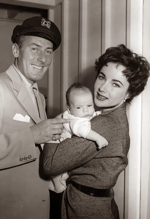 Elizabeth Taylor: Elizabeth Taylor & Her Two Sons