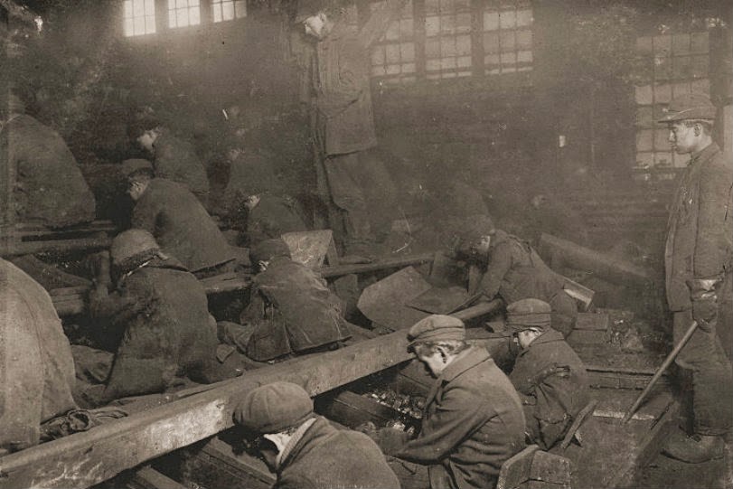 Así vivieron los niños y las mujeres durante la Revolución Industrial