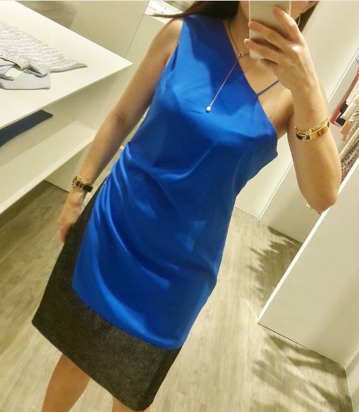 TheArcticStar's Tales: Outfit of the day - cobalt blue toga dress
