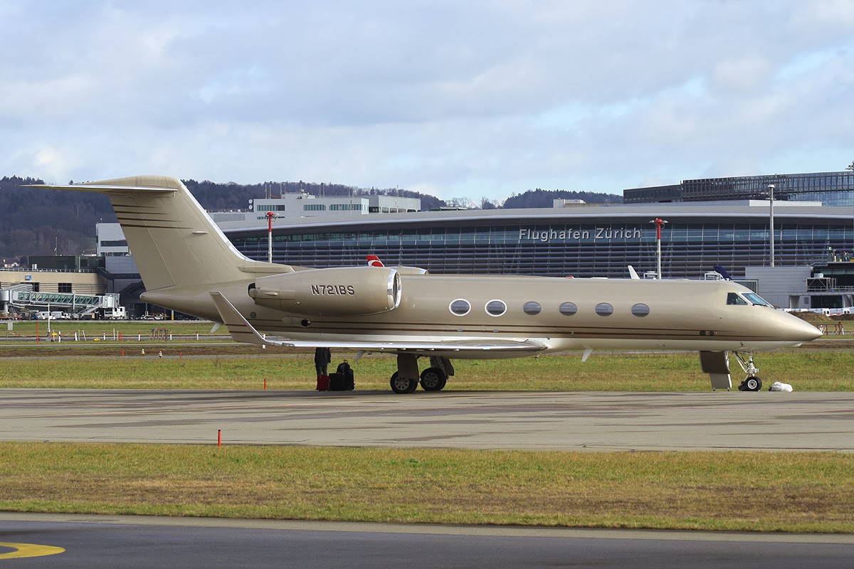 Eastwings: Gulfstream G400 * Advanced Air Management Inc.* N721BS