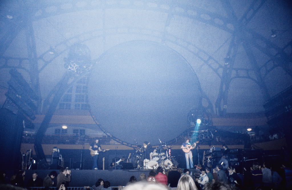 Concert Stage Design: Pink Floyd In the Flesh Tour 1977