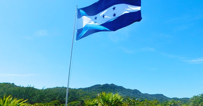 My Roatan - Adventures in Creating Nirvana: 197 years of independence