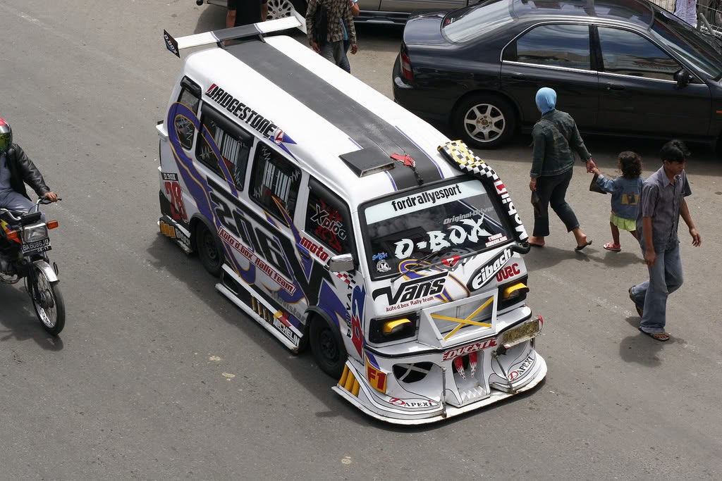 Modification Car's: Modifikasi mobil angkot keren bingit