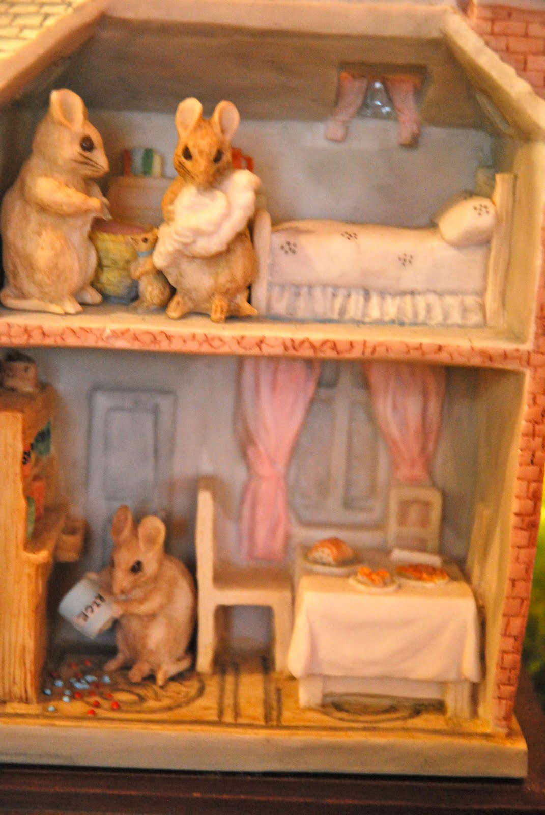 THE FRENCH HUTCH: BEATRIX POTTER ~ "MR. McGREGOR'S GARDEN" REVISITED