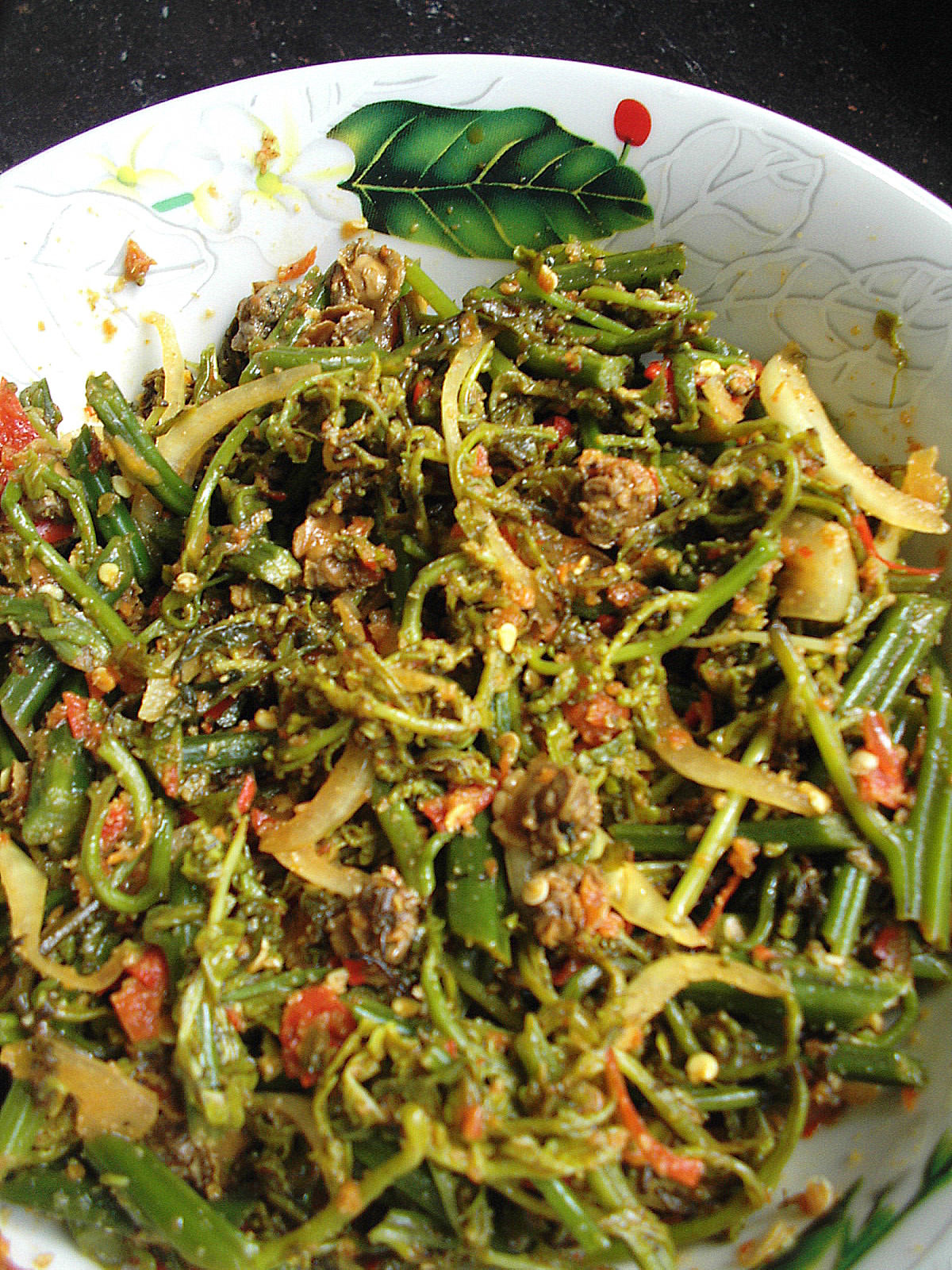 Resepi Kerabu Pucuk Paku Simple Dan Sedap