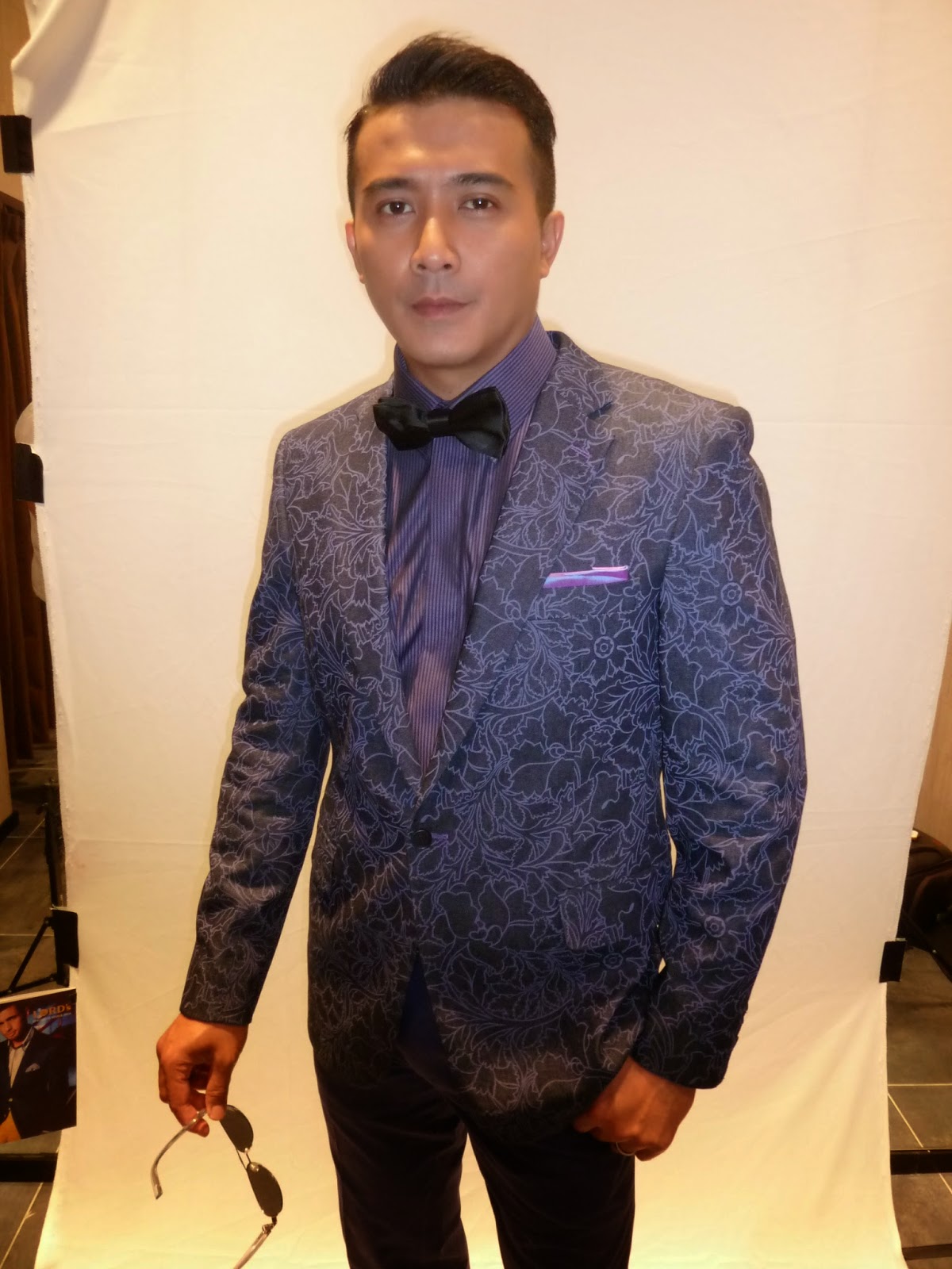 Kee Hua Chee Live!: SUPERSTAR ACTOR AARON AZIZ WILL WEAR A BESPOKE SUIT ...