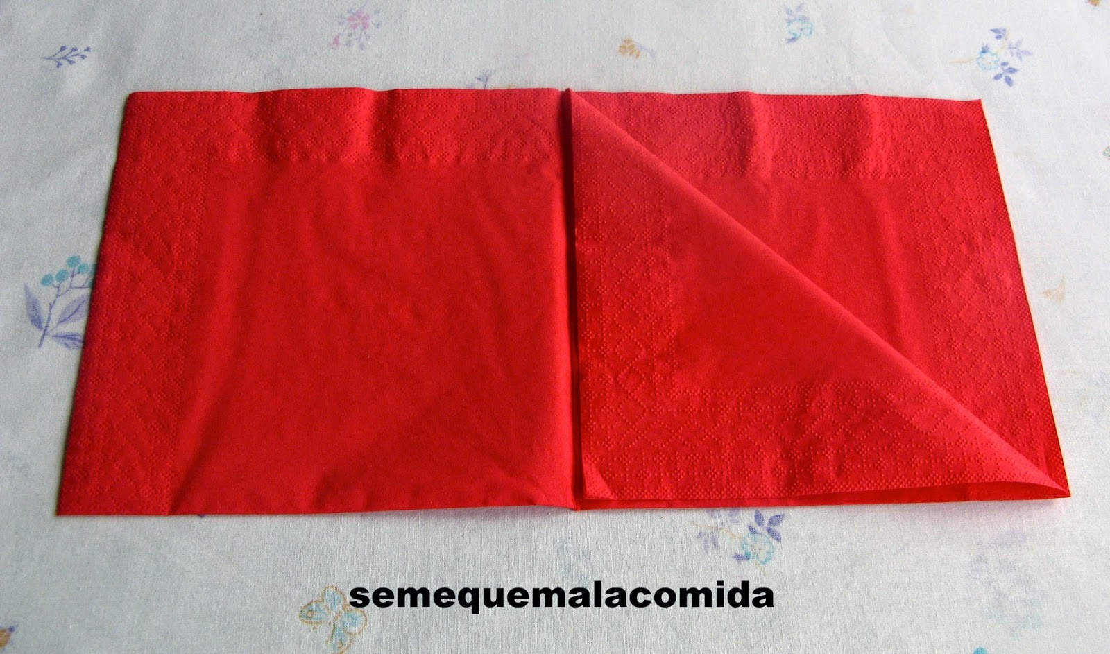 Se me quema la comida: DOBLAR SERVILLETAS (HOJA DE ARCE PAPEL)