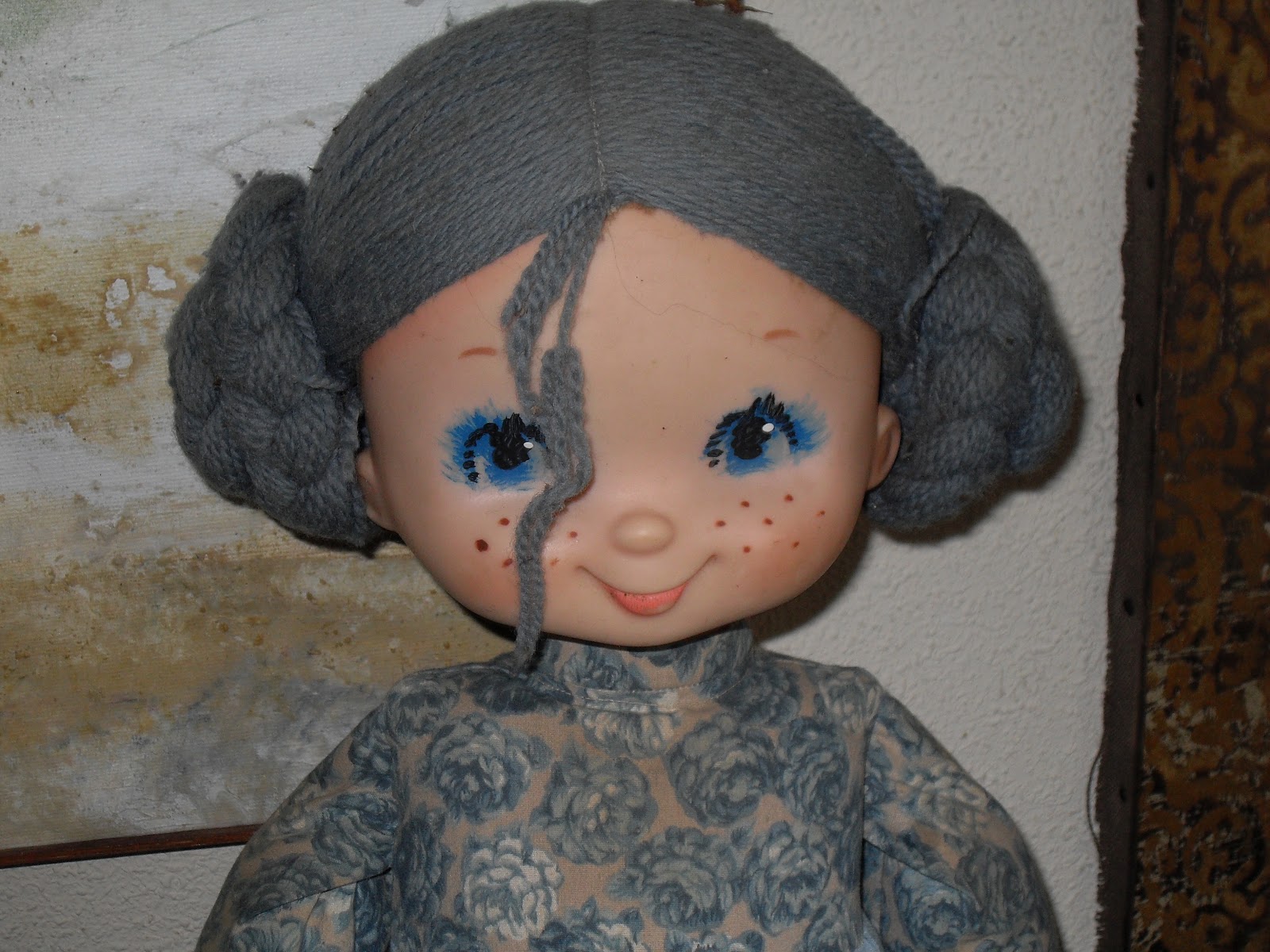 Pupaprinzessin: Muñeca con pelo de lana azul y cuerpo de trapo ♥