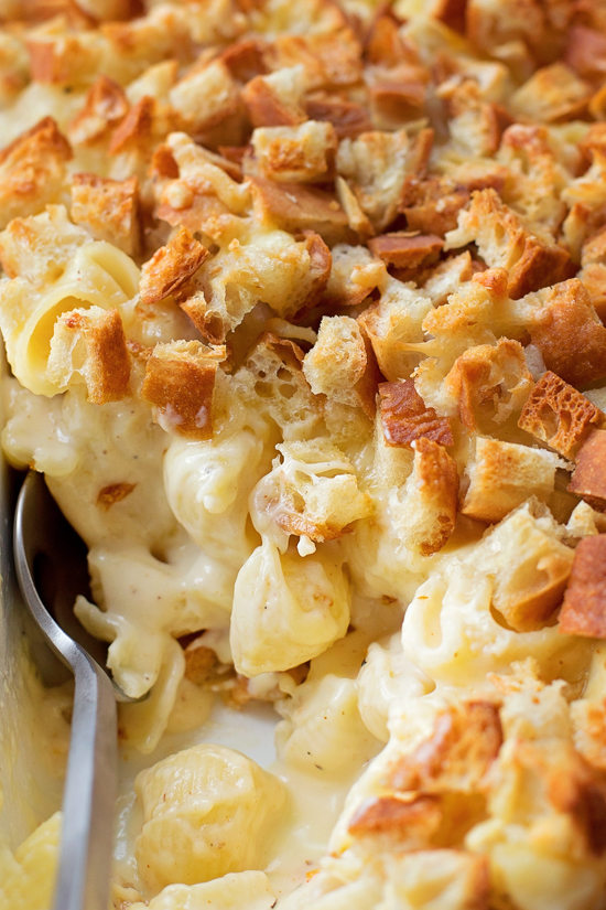 OUTRAGEOUS MACARONI AND CHEESE