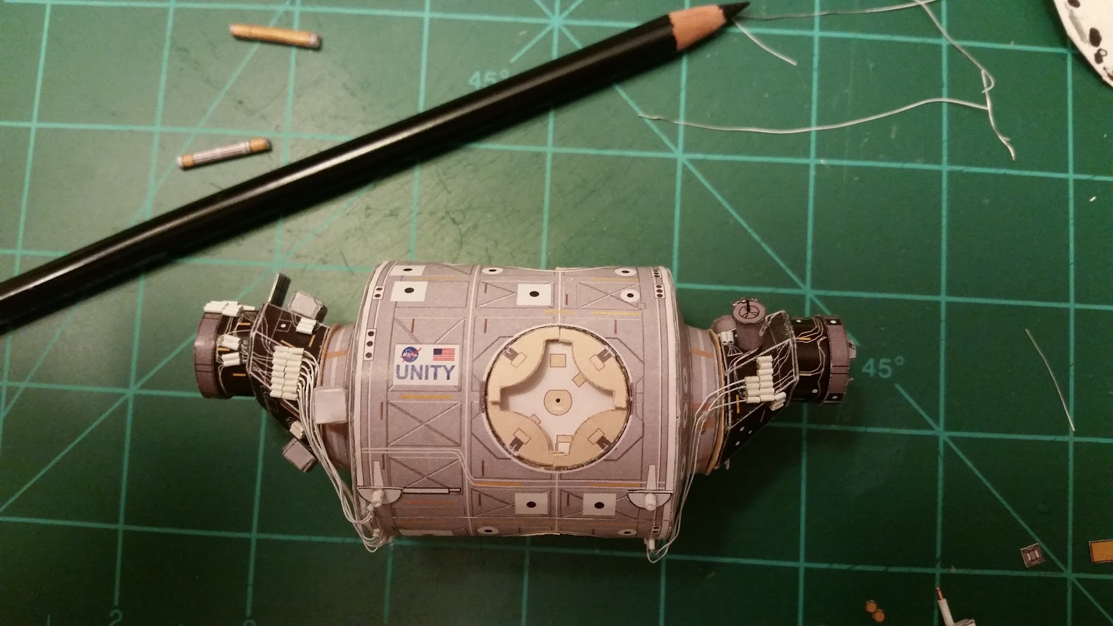 A"Mays"ing Papercraft: Unity