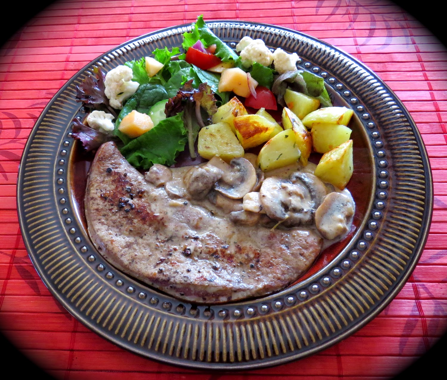 La cuisine de Messidor: Foie de veau poêlé, sauce aux champignons