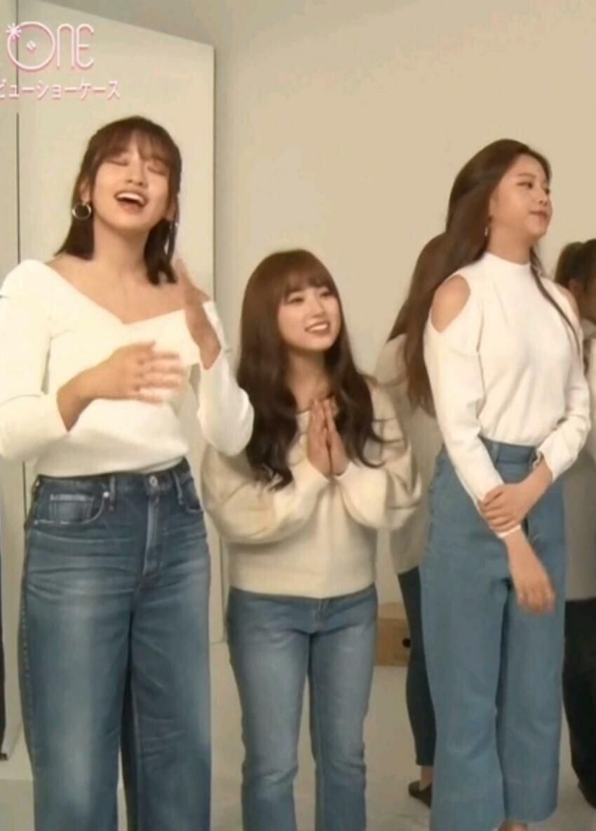 [THEQOO] Las fotos que muestran la altura de Yabuki Nako realmente bien ...