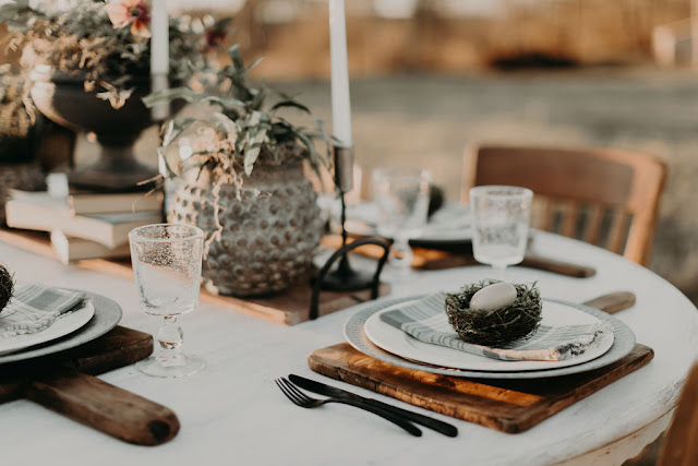Romantic Tablescape Guide