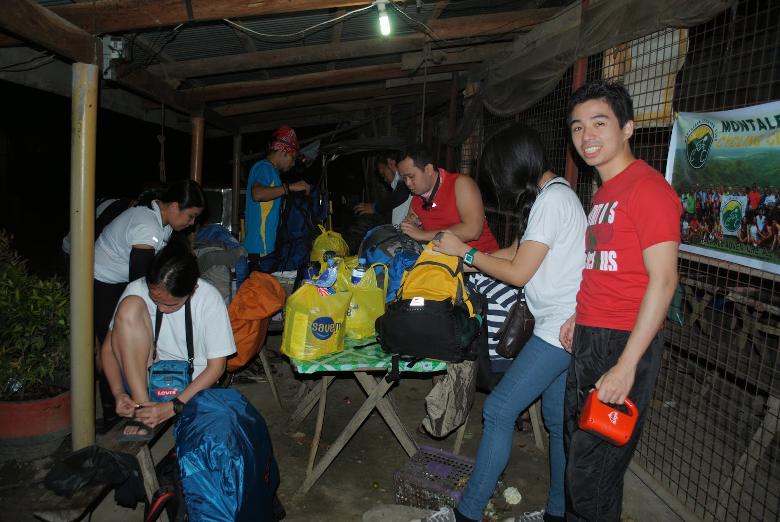 Wut Polgas Tinks: Mt. Balagbag, Licao Licao, Bulacan - Night Climb