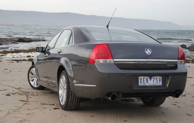 Car Design Curek: 2010 Holden Caprice Photos And Specs And Review