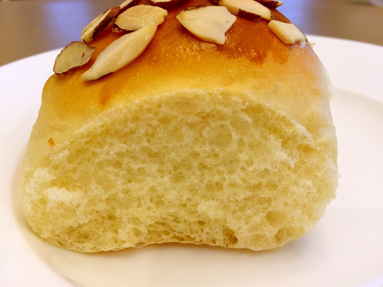 Simple yogurt bread