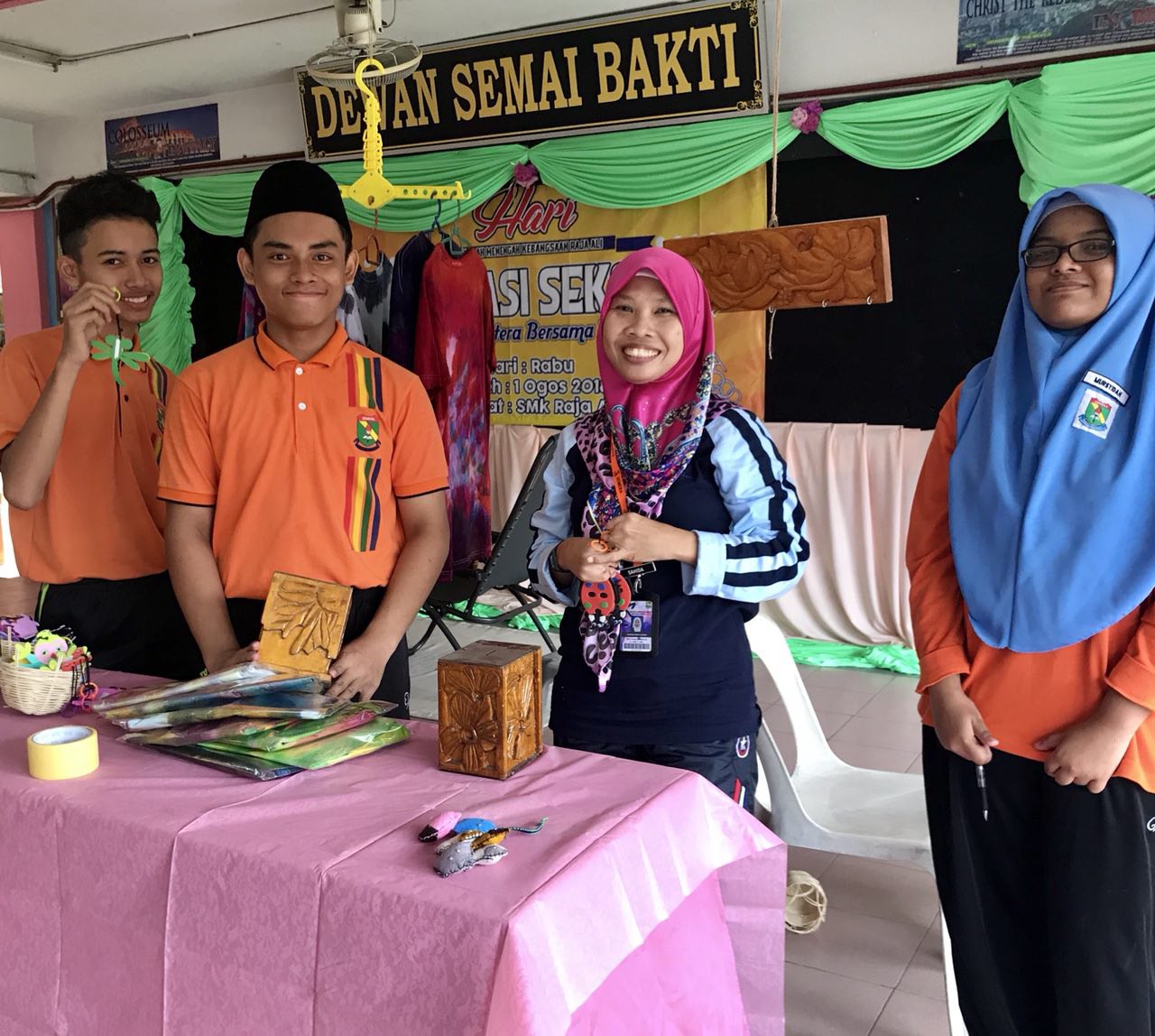 SMK Raja Ali: August 2018