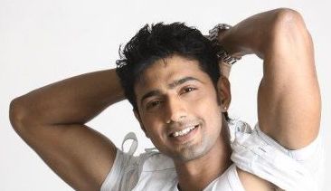 HOT ACTRESSES PICTURES AND GOSSIPS: Dev Bengali Actor Unseen Body ...