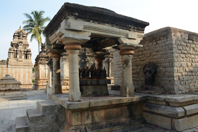 Our Travel Tales: Weekend Getaway 44: Sri Ramalingeswara Temple, Avani