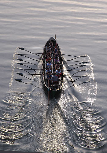 The Invisible workshop: Basque rowing