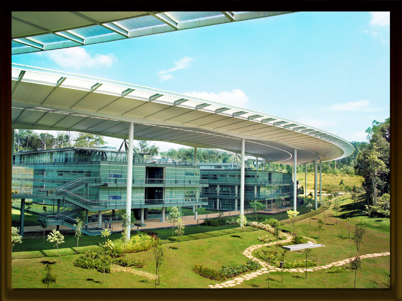 University ~ IPOH PARADISE