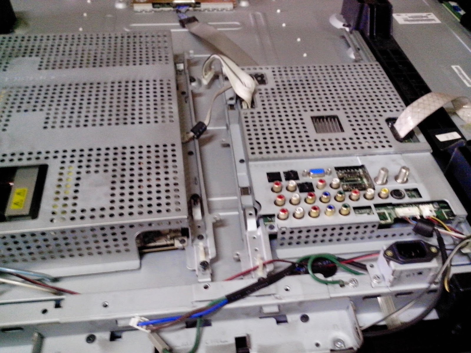 tech-amasser: Samsung LN-T5265F