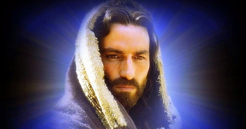 Siapakah Yesus Sesungguhnya? - Khotbah Kristen