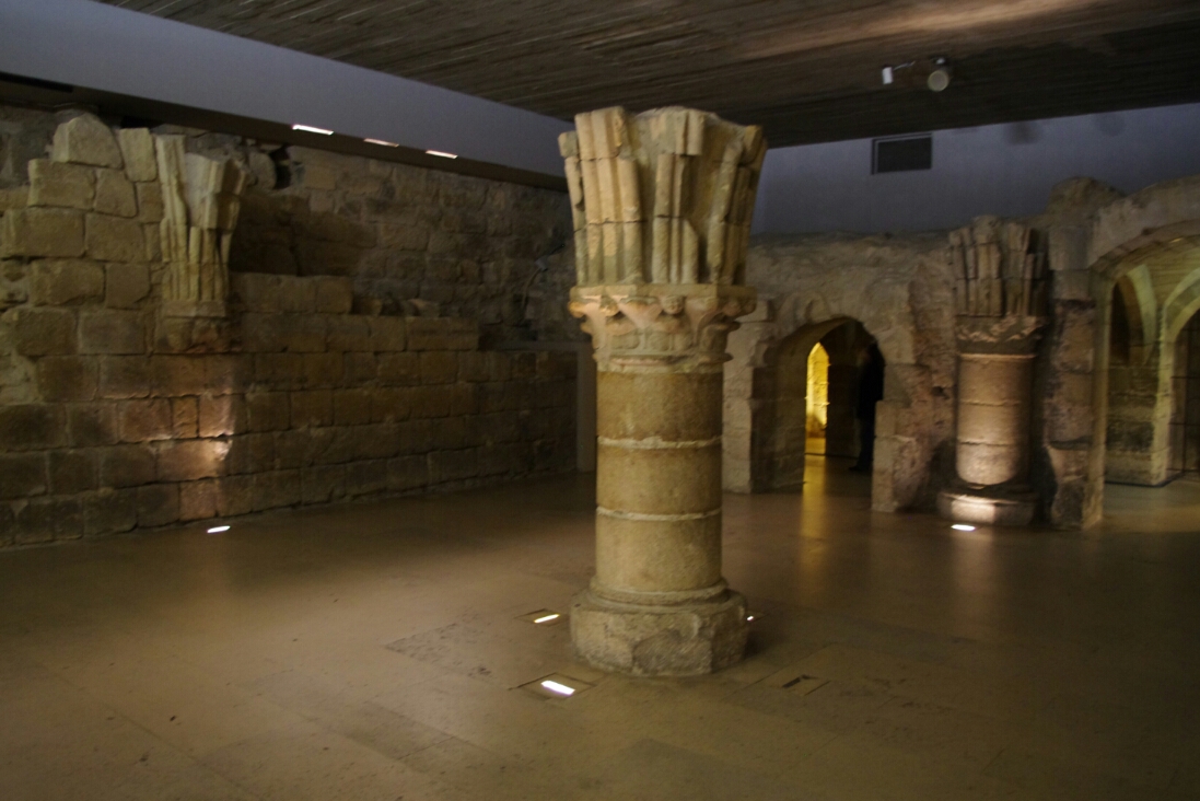 GollyGeeGosh: France - Paris day 07 - Louvre Underground