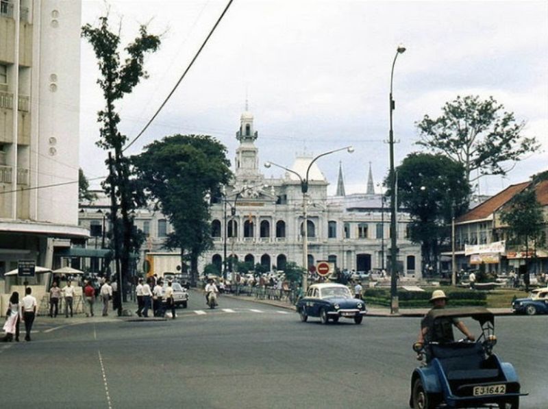 60 Fascinating Color Photographs That Capture Street Scenes of Saigon ...