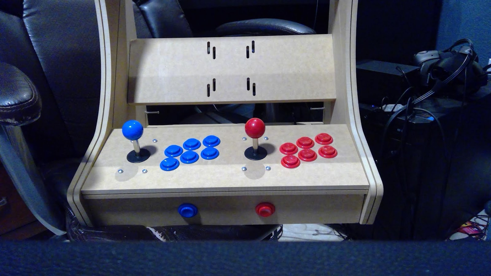 Carlos Raygoza: Bar-top Arcade Cabinet Pt. 1