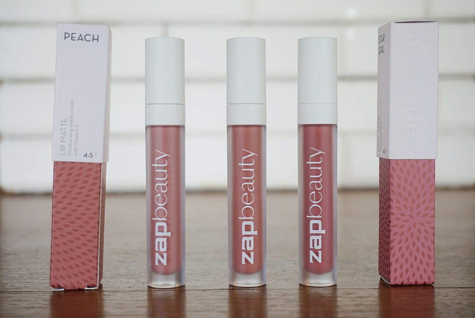 REVIEW ZAP BEAUTY LIP CREAM - Dessy DYL