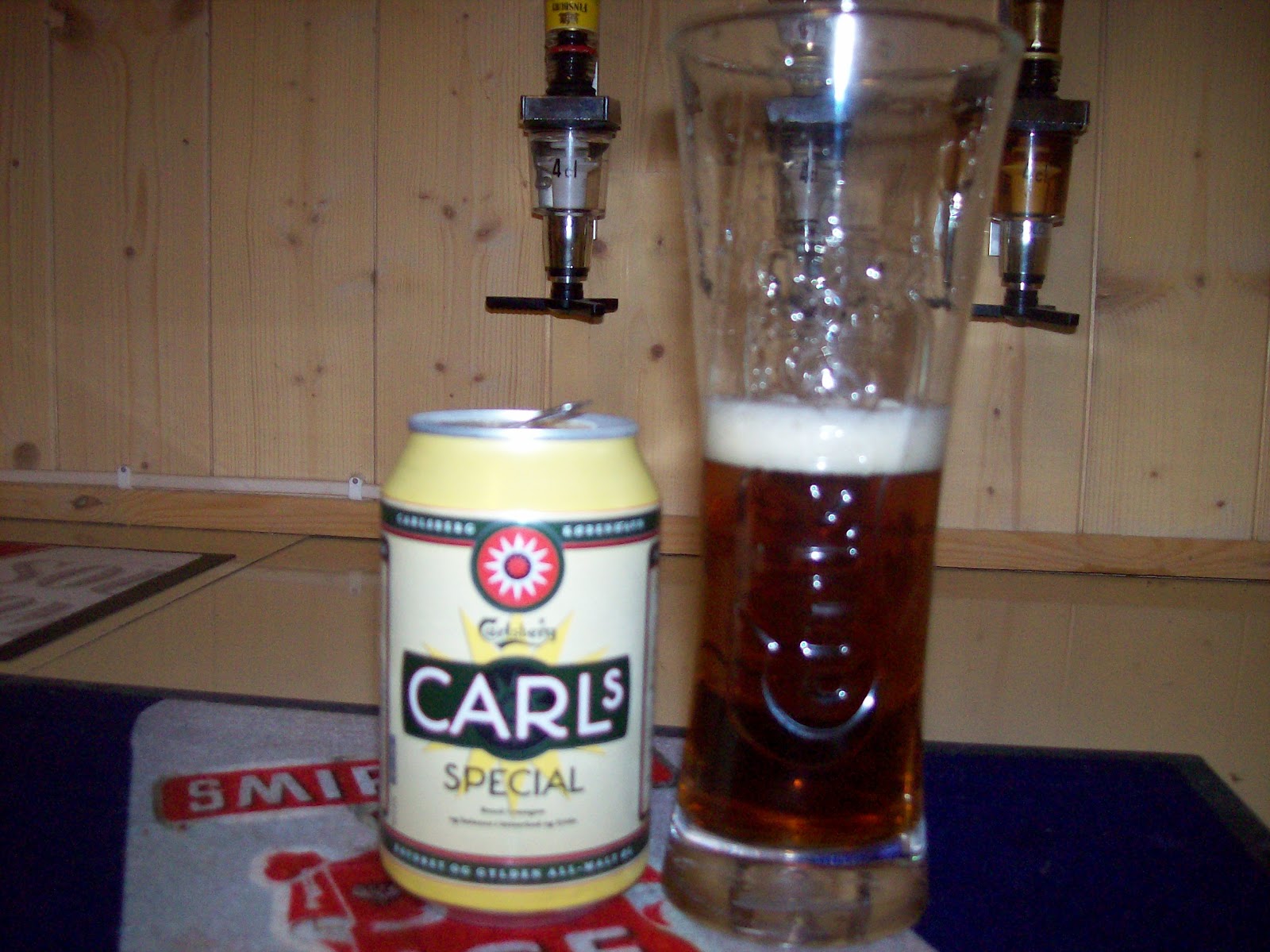 Endetarmen Bar & Garasjeanlegg : Carlsberg CARLs SPESIAL