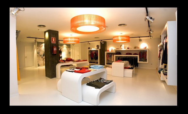 Karhma Interiorismo: Locales Comerciales