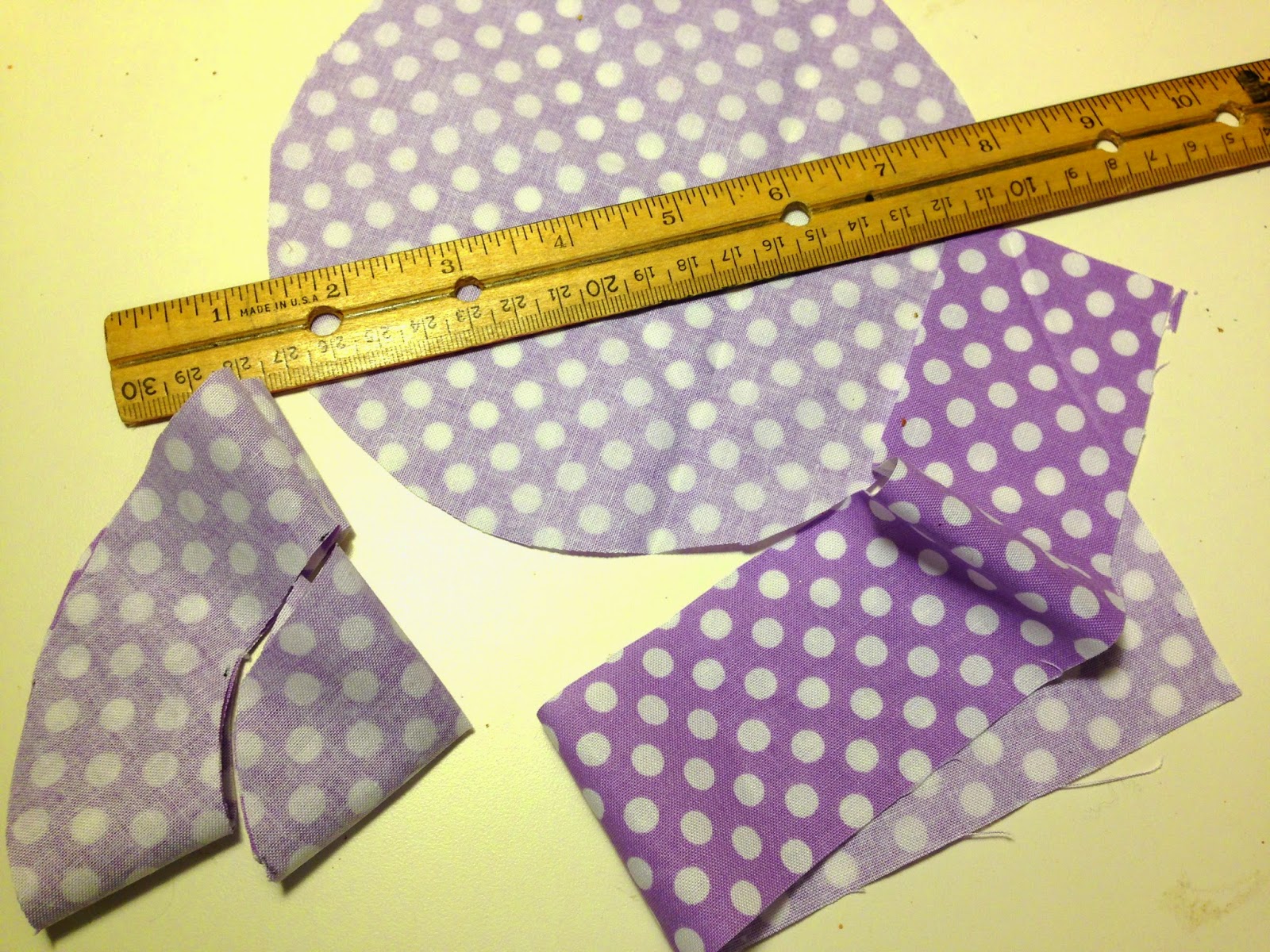 A gift for dolly: tam, skirt and sweater pattern, yours for free ...