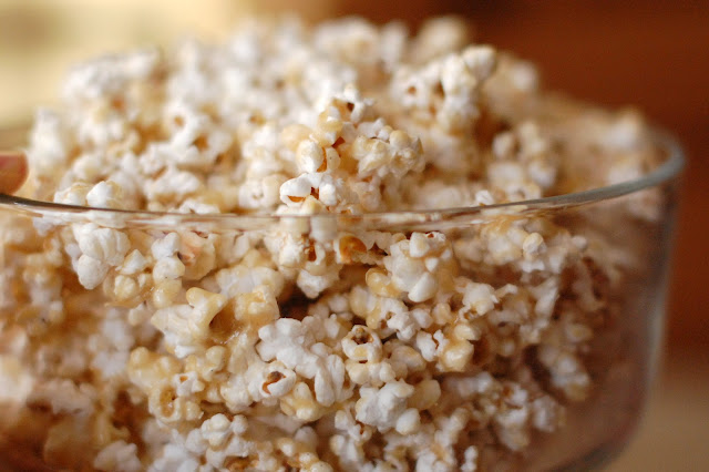 Our Yuppie Life: maple popcorn