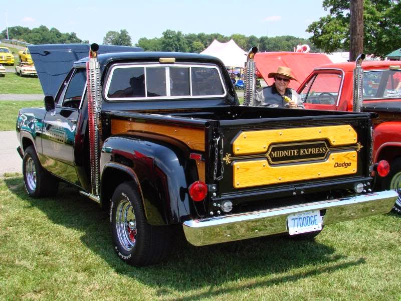 Diecast 1/18: Dodge Midnite Express 1978 par Autoworld