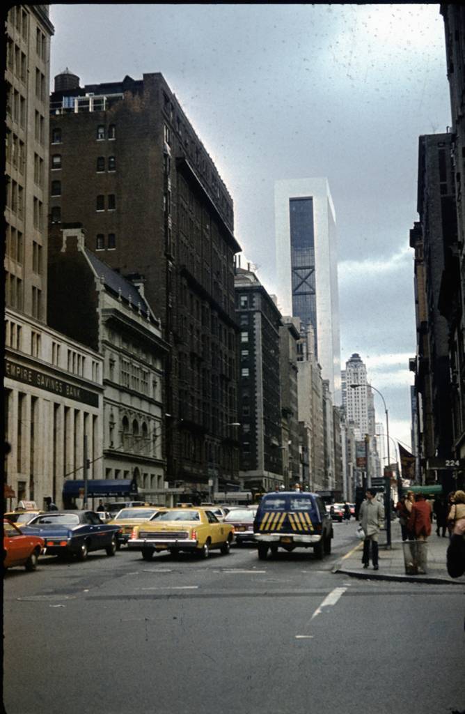 37 Amazing Photographs Capture Street Scenes of New York City in 1978 ...