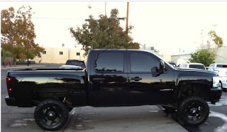 Random Notes: Blacked out truck