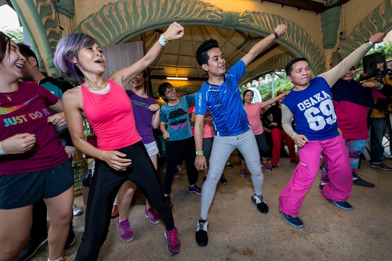 Eat Well Travel On_: WATSONS Move Your Body Zumba 2016 ft ...