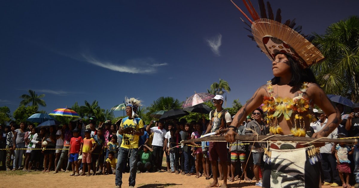 Povo Ticuna de Belém do Solimões: Índias guerreiras no Festival do Eware