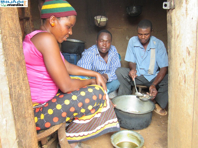 MKOANI MARA KATIKA FAMILIA ZA KIKURYA, SHEREHE ZA KUCHINJA MBUZI KWA ...