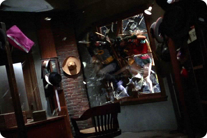 Misfit Robot Daydream: Batman, Episodes 13 and 14 - "The Thirteenth Hat ...