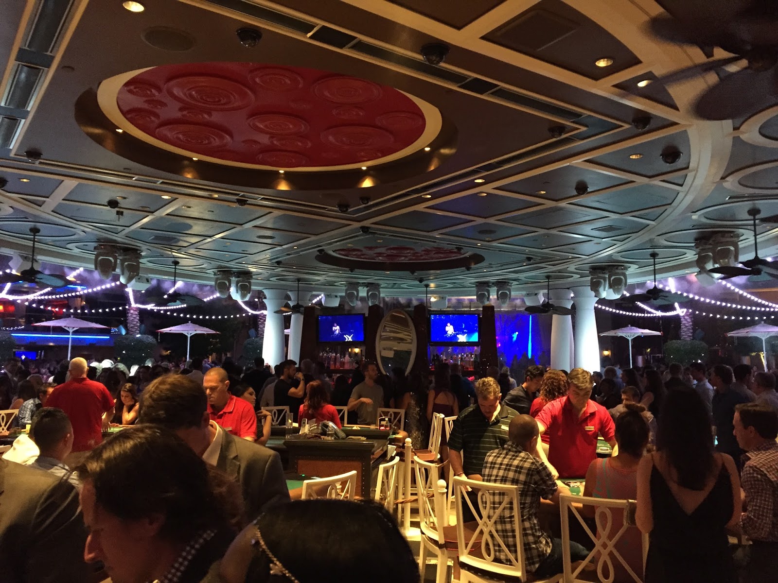 Serve Me Reviews: XS Club @ Wynn Hotel Las Vegas USA