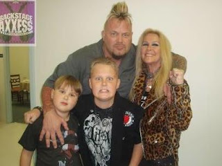 Zona Rock Dan Metal : JIM GILLETTE