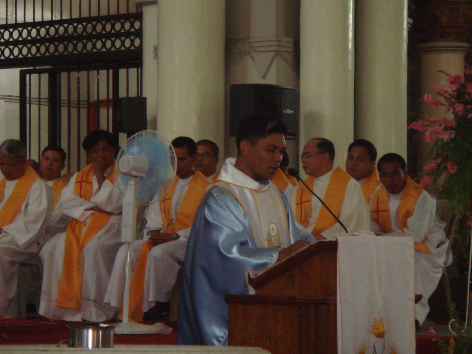 FROM THE UNDERSIDE OF HISTORY: THE PROLOGUE TO THE GOSPEL OF JOHN (1:1 ...