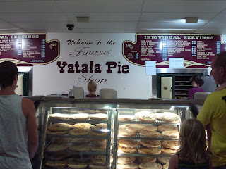 Food Hunters: Yatala Pies