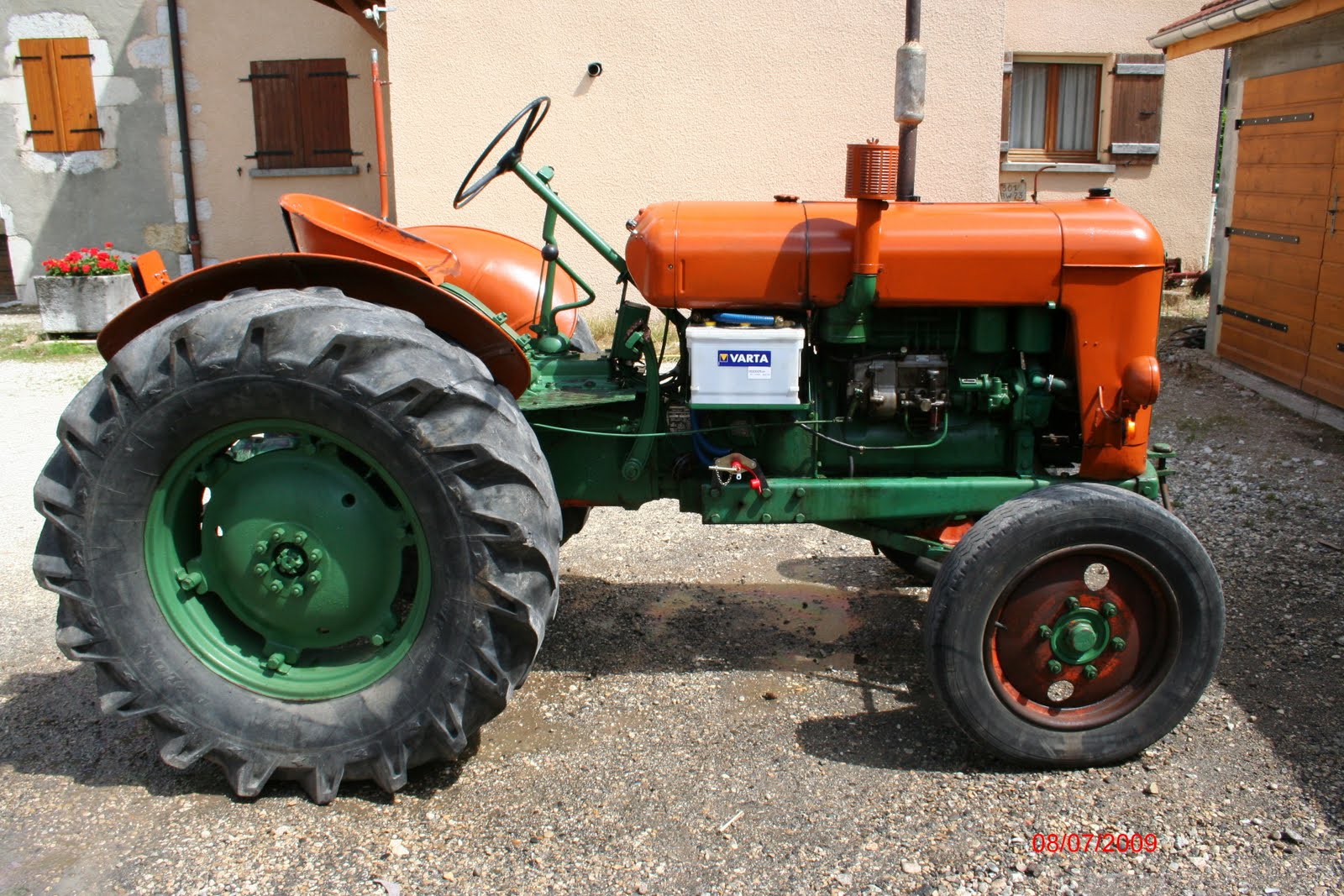 Collection-Tracteurs: COLLECTION-TRACTEUR VIERZON-201 FAHR D130 SOMECA ...