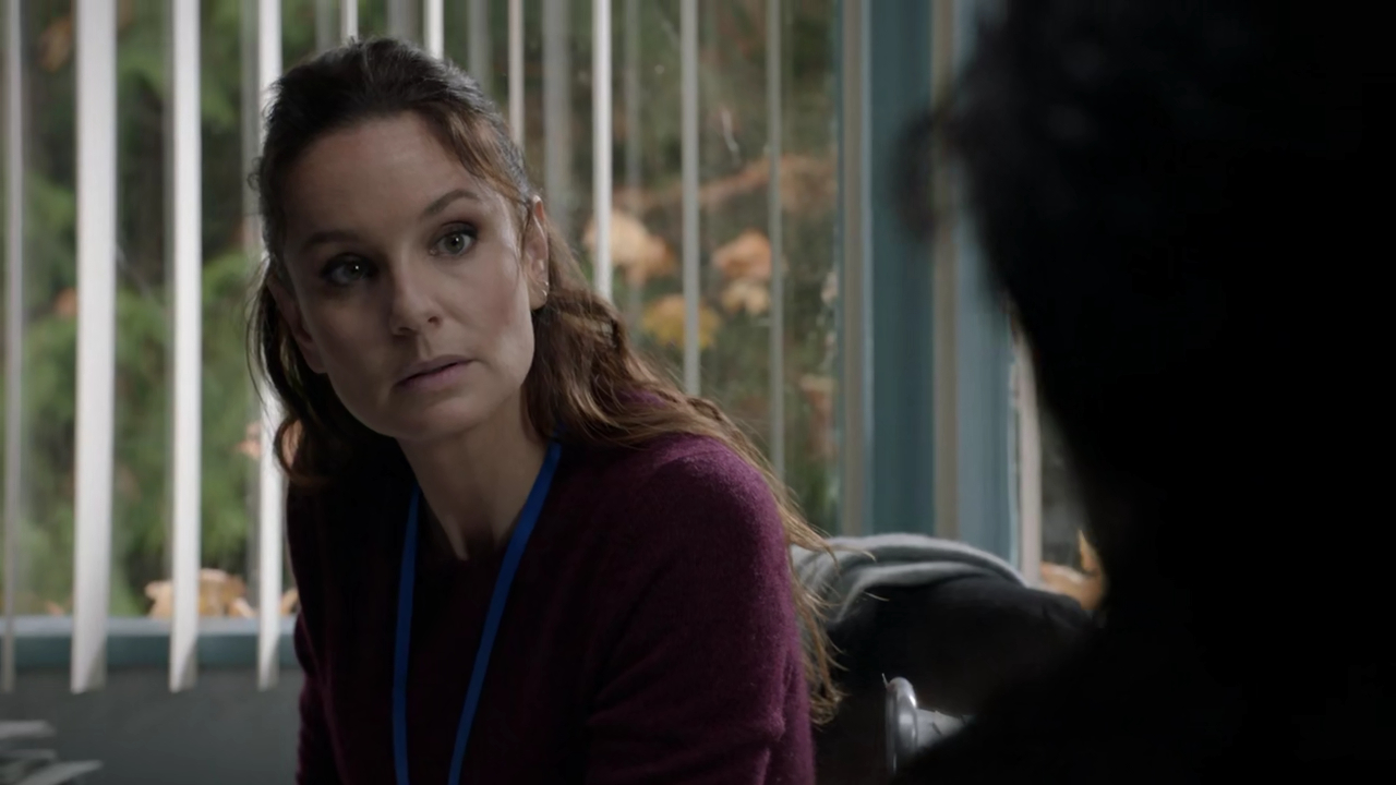 COLONY - Recensione 3x07 "A Clean, Well-Lighted Place" | Lost In A ...