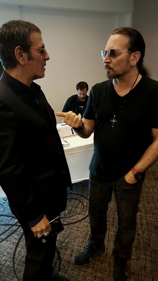 KISS LA BANDA MÀS CALIENTE DEL MUNDO: ERIC SINGER Y ROBERT FLEISCHMAN ...